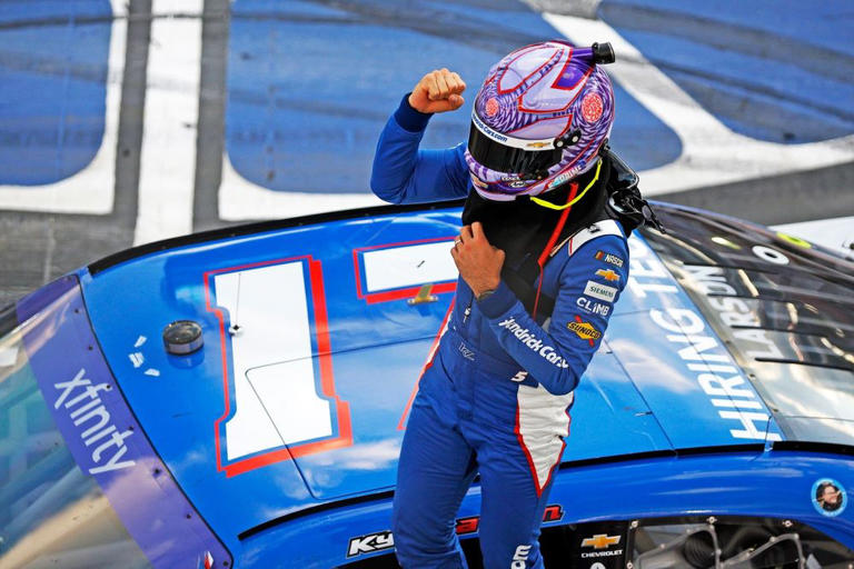 Kyle Larson: "I want to embarrass" the NASCAR Xfinity field