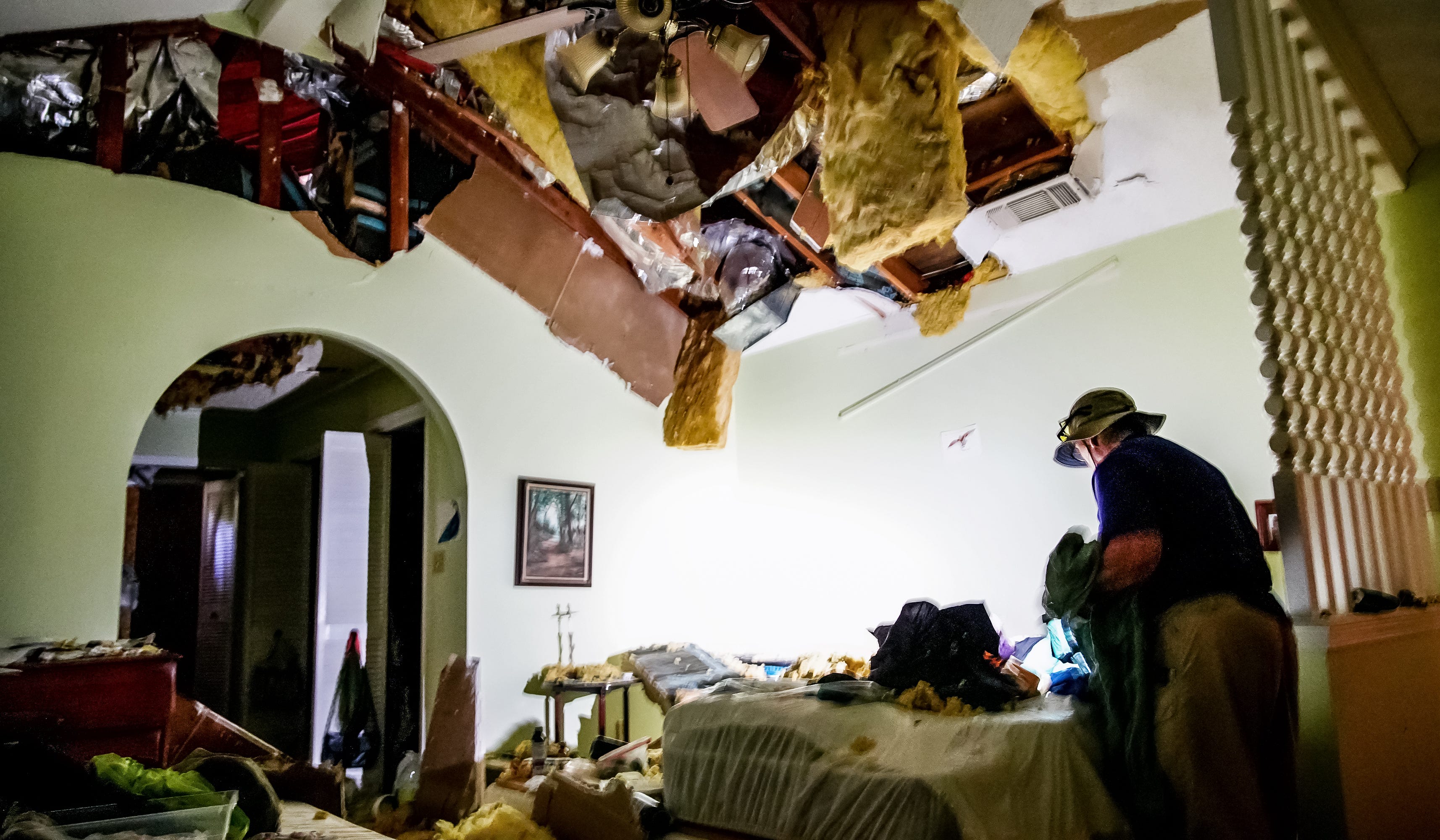 Tranquil Northwest Austin neighborhood reeling from damage, aftermath ...