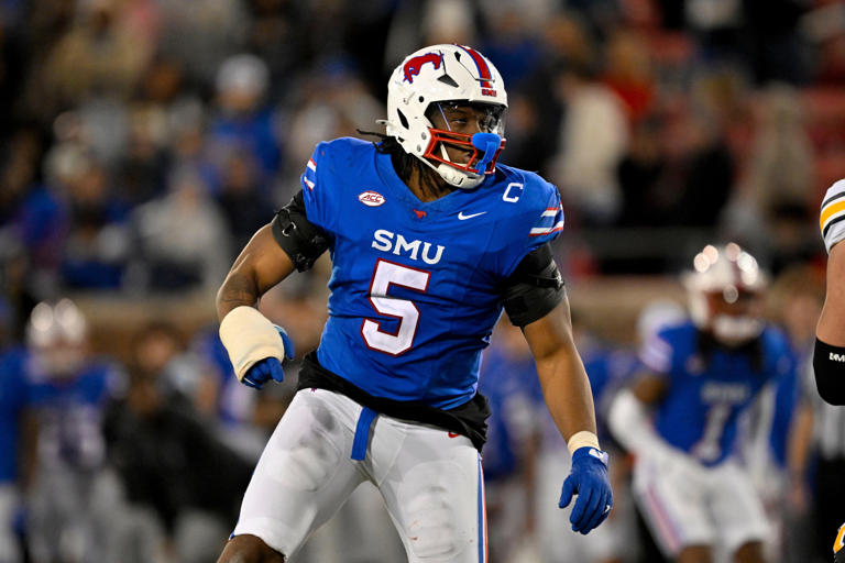 Packers hosting SMU edge rusher Elijah Roberts on official pre-draft visit