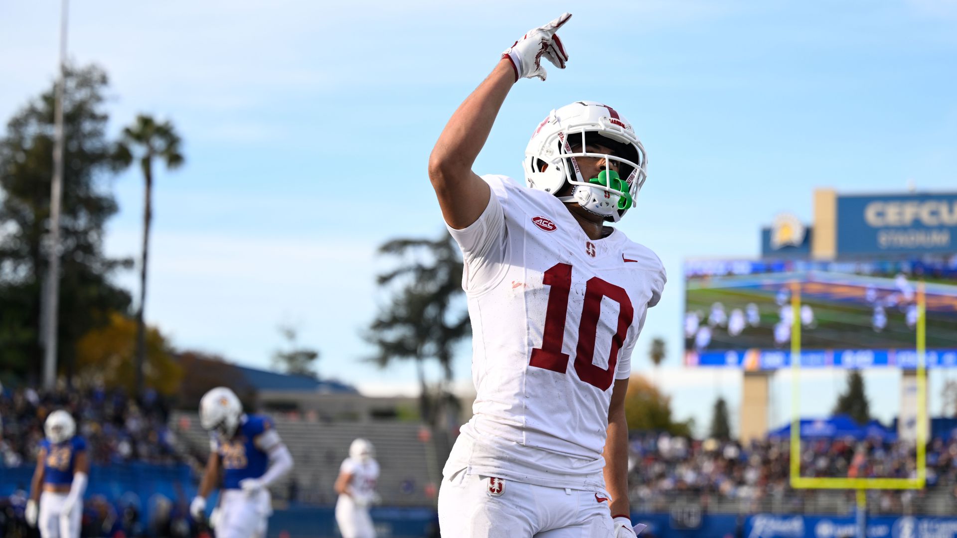 Former Stanford WR Emmett Mosley commits to Texas