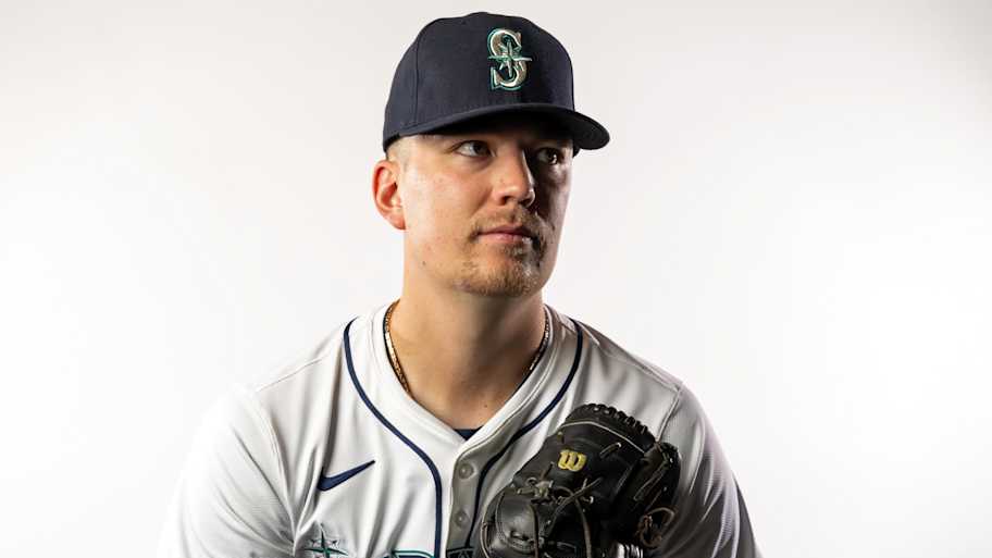 Seattle Mariners Prospect Logan Evans Named Minor League Pitcher of The ...