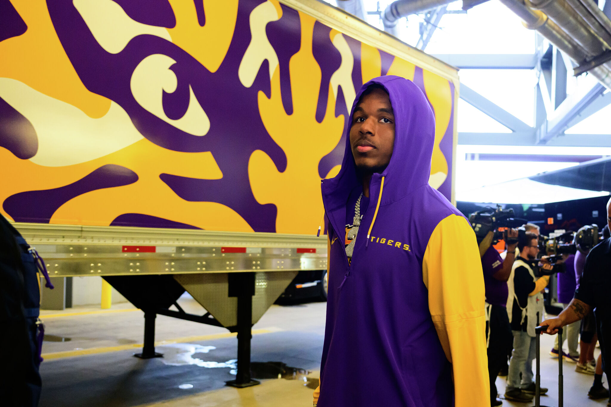 Sheriff: Former LSU star Kyren Lacy's death from apparent self ...