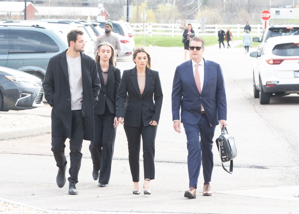 Illinois teacher Christina Formella arrives glammed-up to court with ...