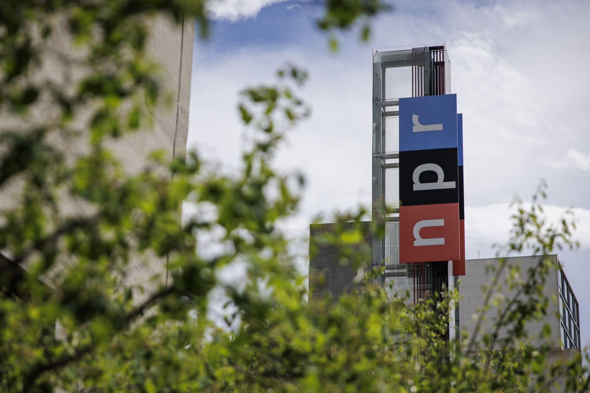 Trump Targets NPR, PBS, Foreign Aid in $9 Billion Spending Cut