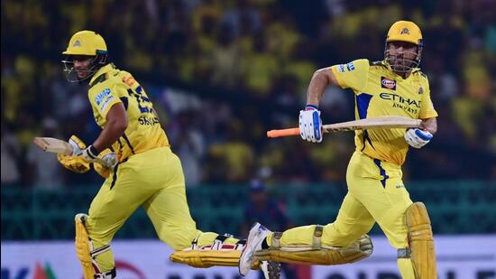 Dhoni steers CSK home as Pant fifty goes in vain