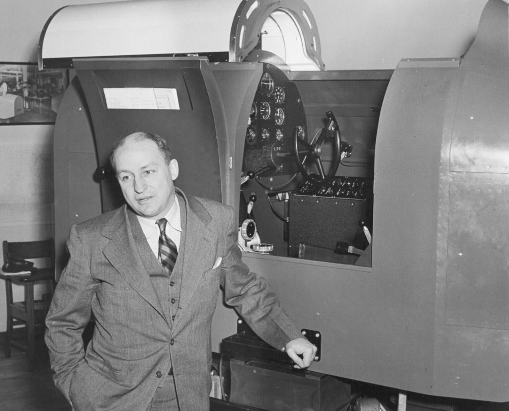 Today in Aviation History: Ed Link Introduces the Ground-Based Flight ...