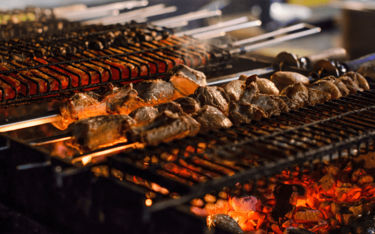 Why Charcoal Grilling Beats Gas for Flavor