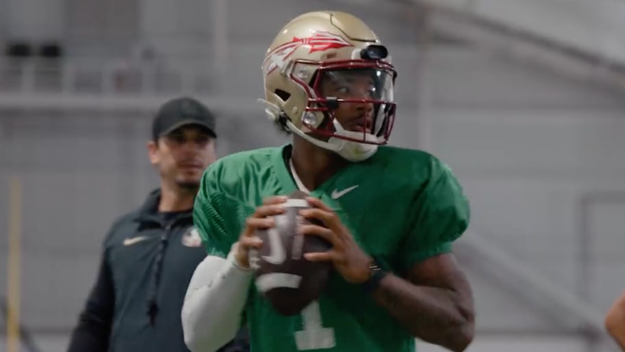 Tommy Castellanos tosses passes, Elijah Moore makes sideline catch in ...