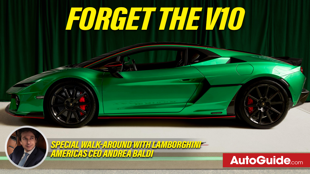 In-Depth Look at Lamborghini's 10,000 rpm, 920 hp Monster