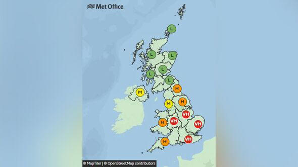 UK weather maps show pollen bomb to hit 36 million Brits with 'very ...