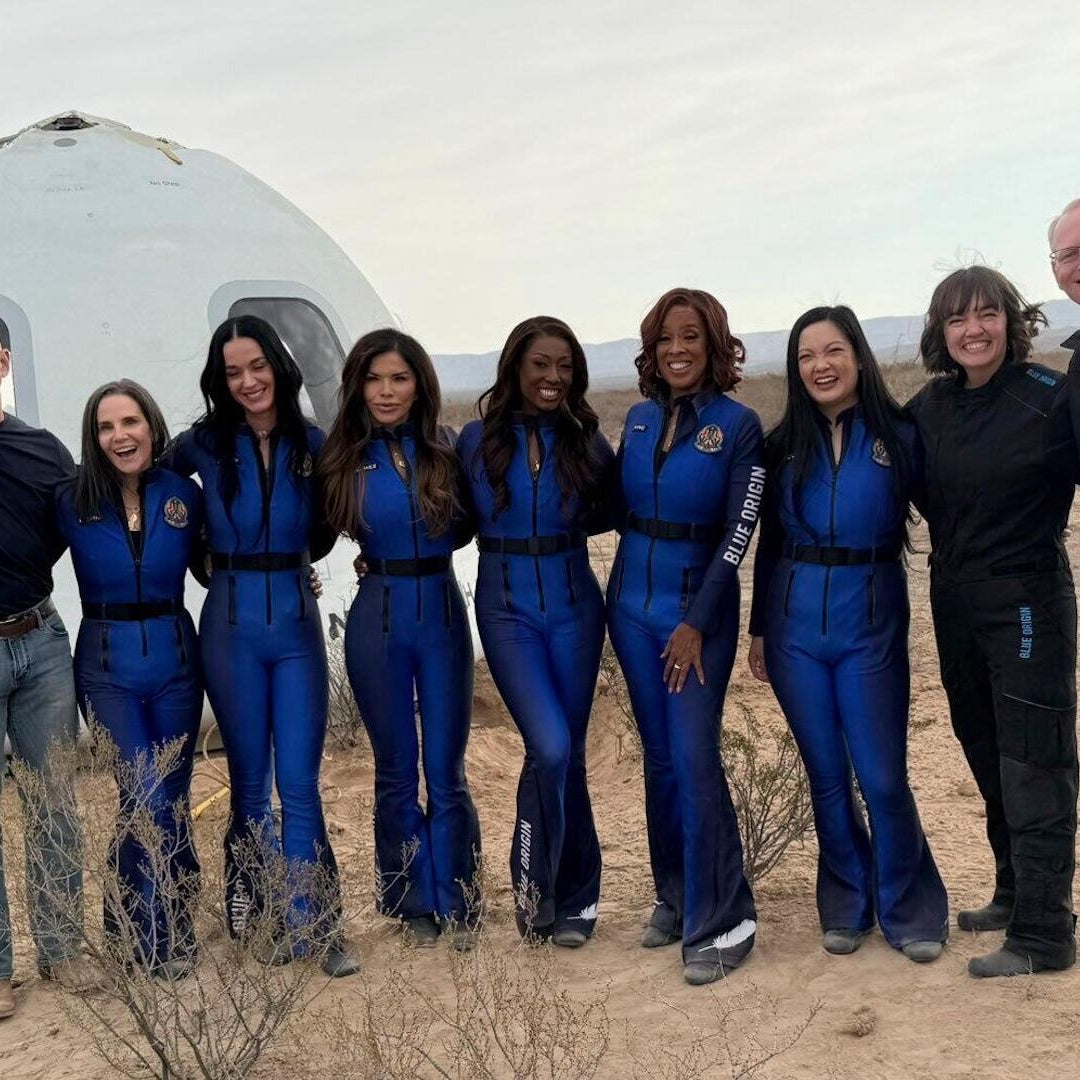 Gayle King and Blue Origin crew return from space