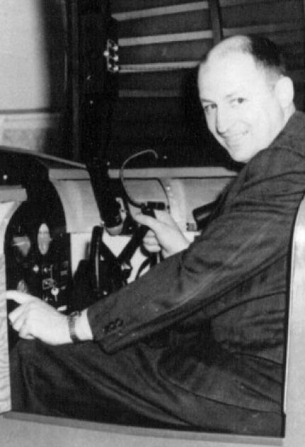 Today in Aviation History: Ed Link Introduces the Ground-Based Flight ...