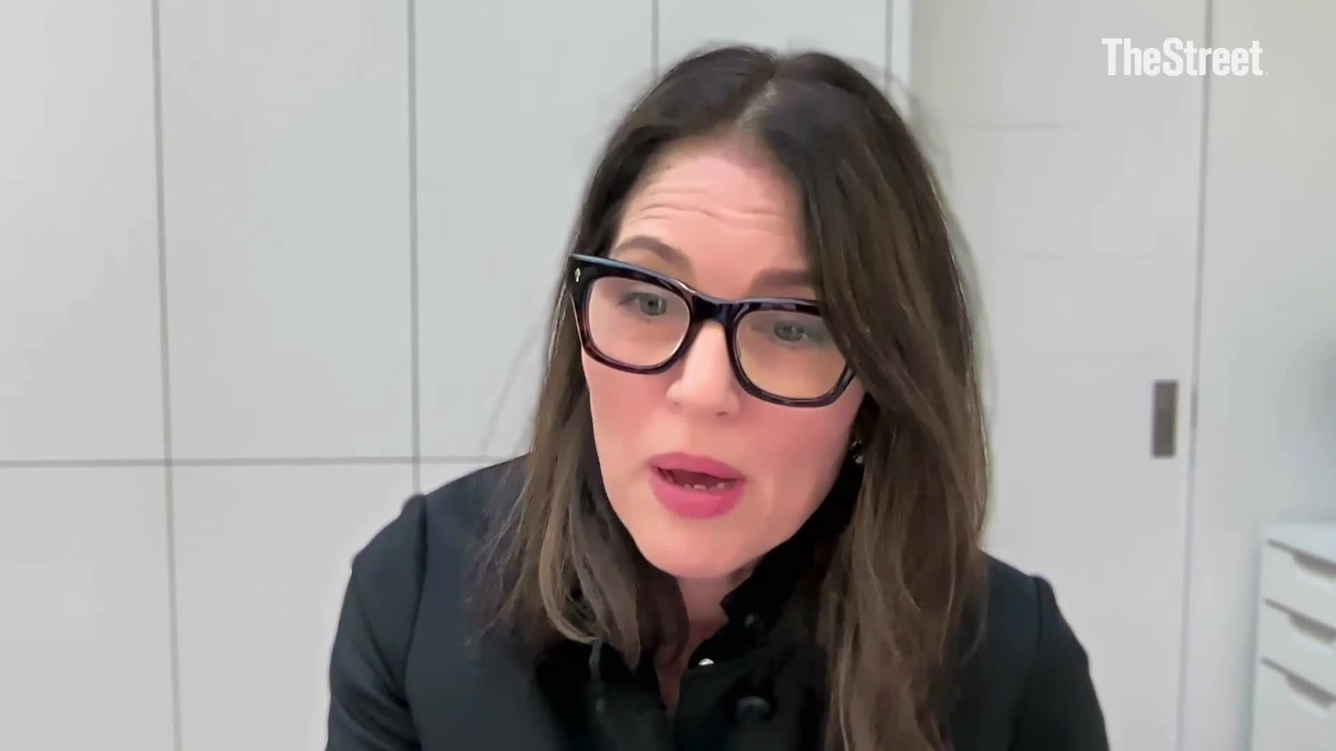 Here’s how much you should be saving for retirement