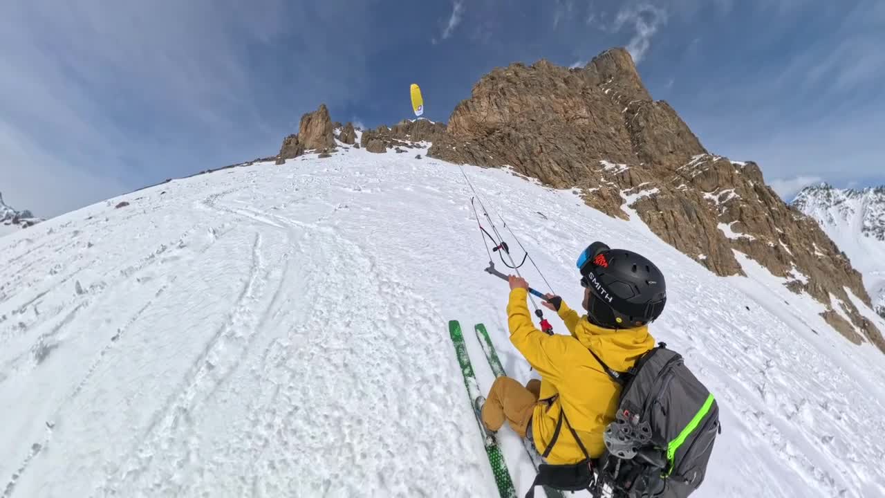 Snow kiting at Serre Chevalier ski resort