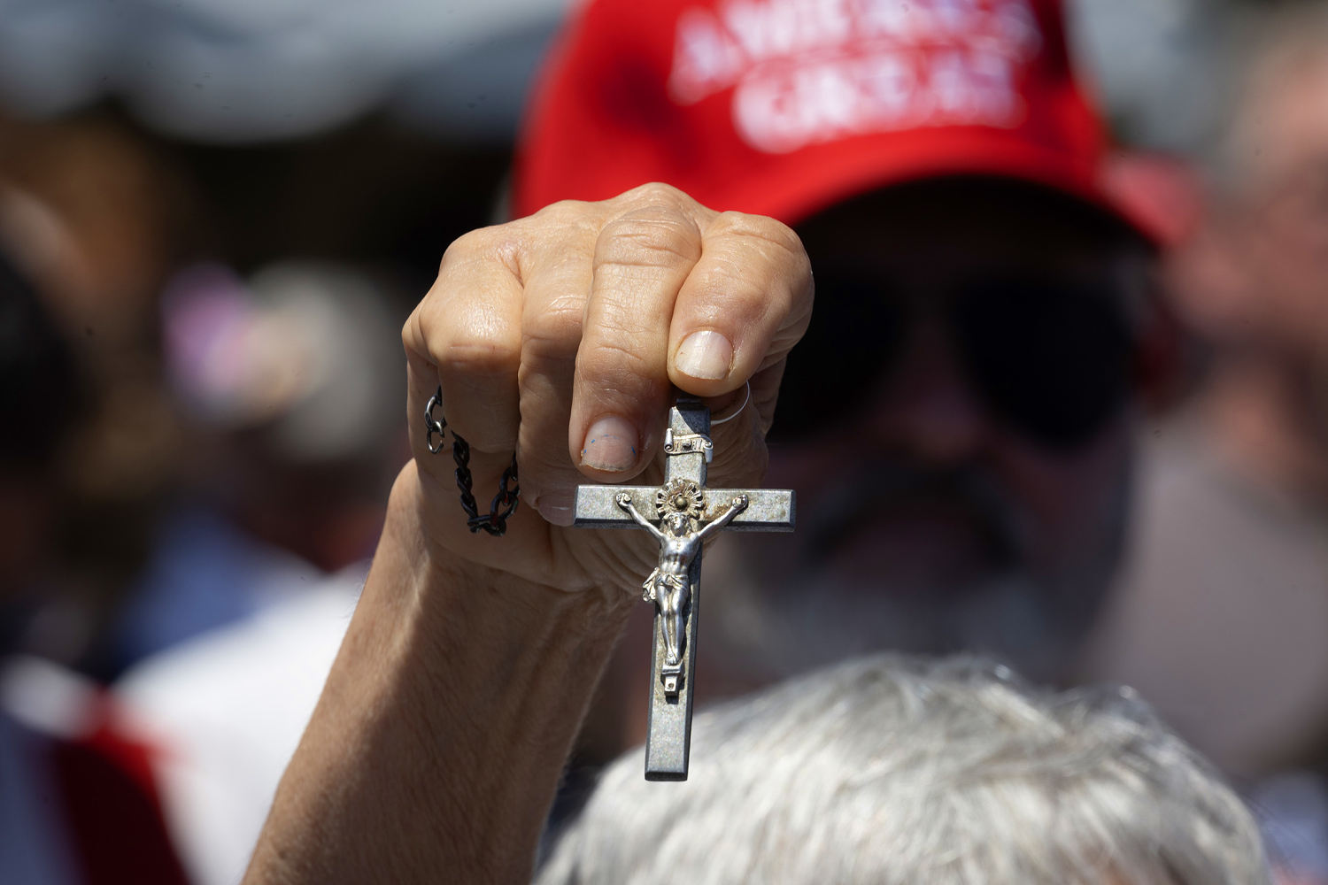 Trump admin sets up ‘anti-Christian bias’ tip line to target Biden ...