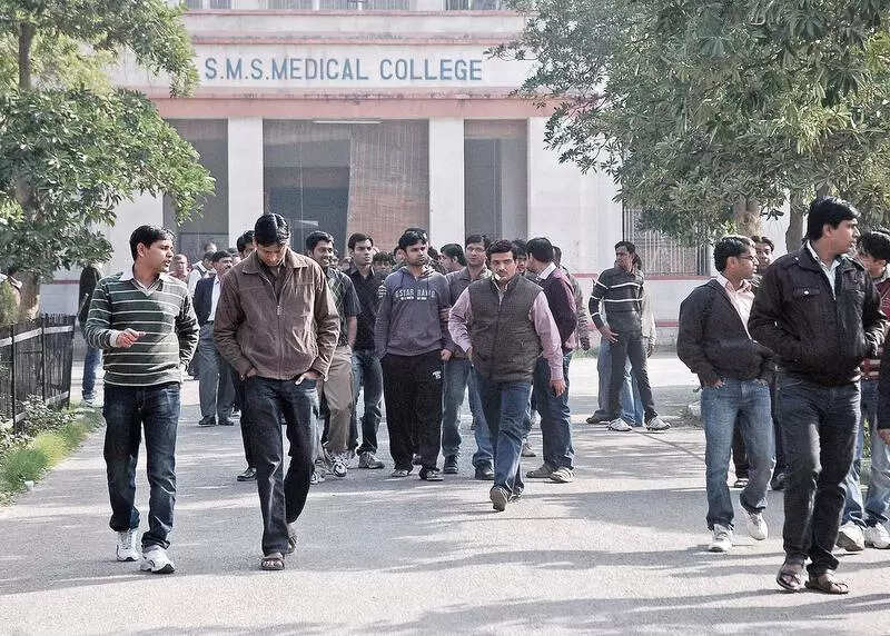 Submit action plan to fill vacancies in state-run med colleges: HC to govt