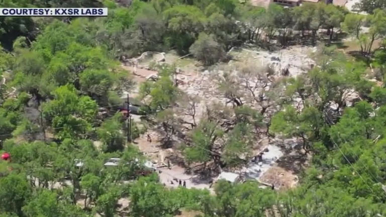 Austin house explosion: Neighbors speak about the damage to their homes