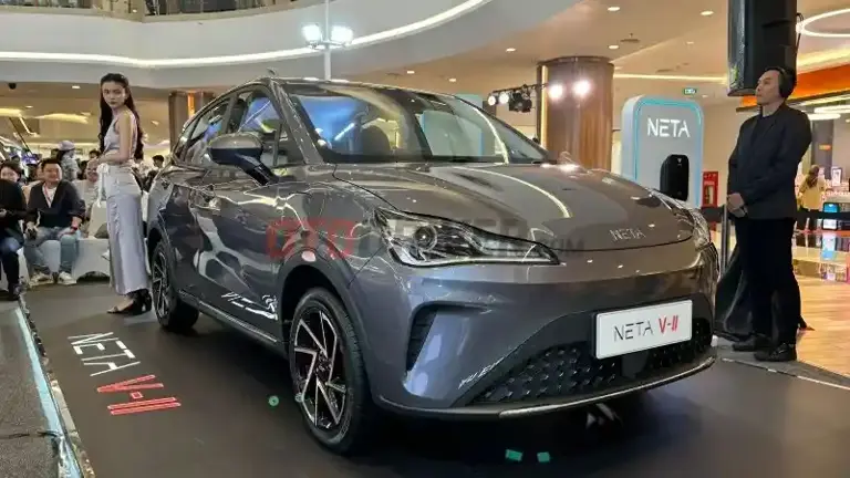 Komparasi Dimensi, Range, Dan Tenaga BYD Seagull vs Wuling BinguoEV vs ...