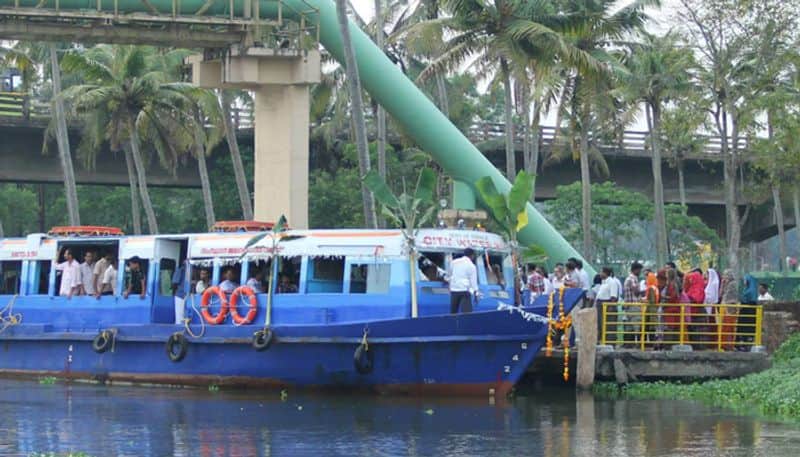 Kerala: Cochin Shipyard set to deliver new electric hybrid boat to ...