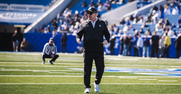Mark Stoops Prepares for Roster Changes in Spring Transfer Portal