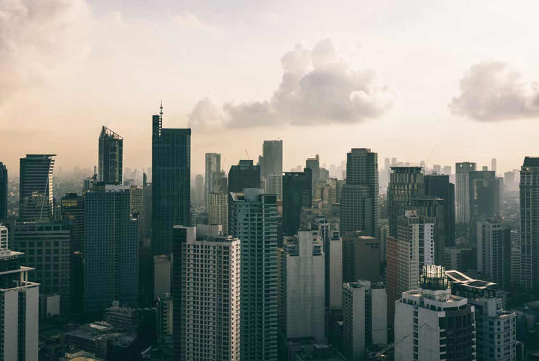 Expect extreme temperatures in 5 areas in the Philippines