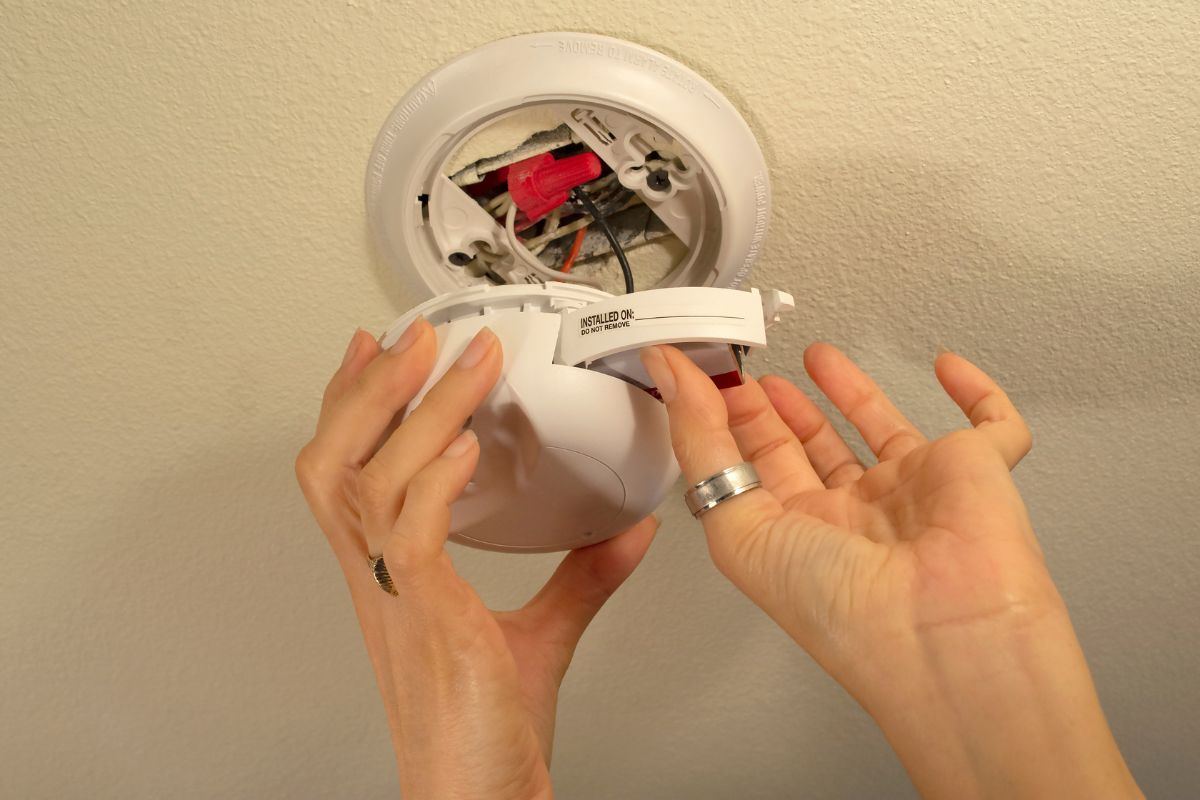 Early Warning: How Heat Detector Devices Enhance Fire Protection