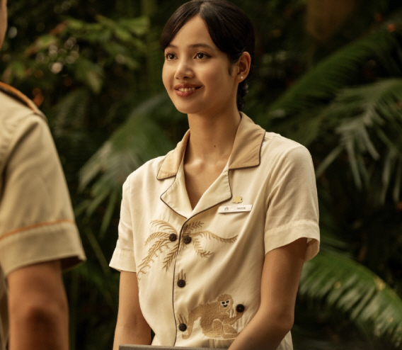 BLACKPINK Lisa, are you a midwestern folding screen..'It's like using ...