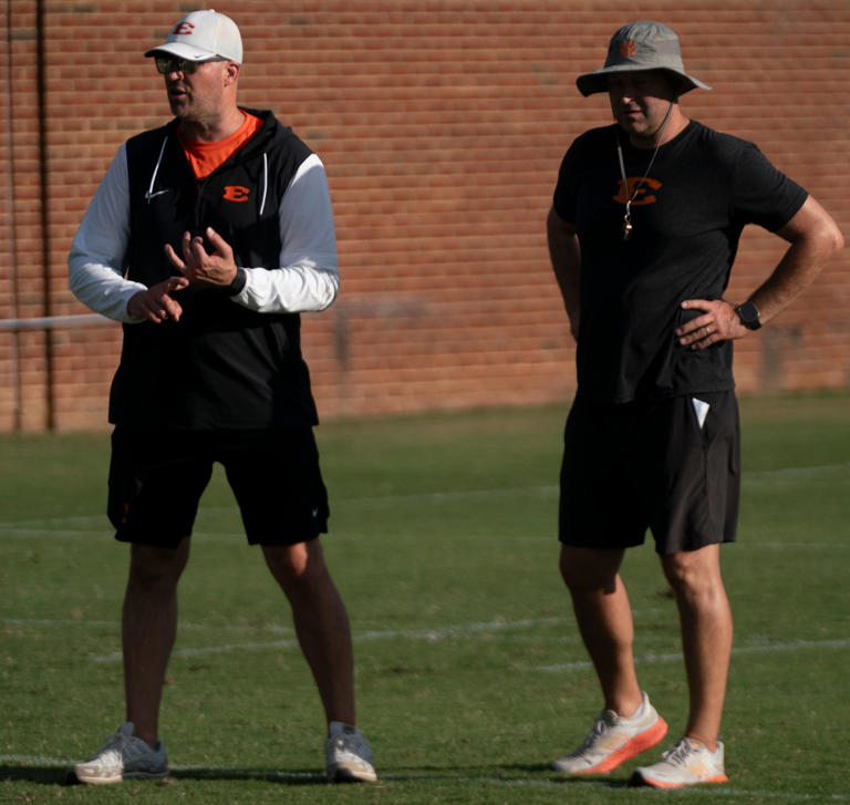 Don Hasselbeck dies, was father of Ensworth football coaches Tim, Matt ...