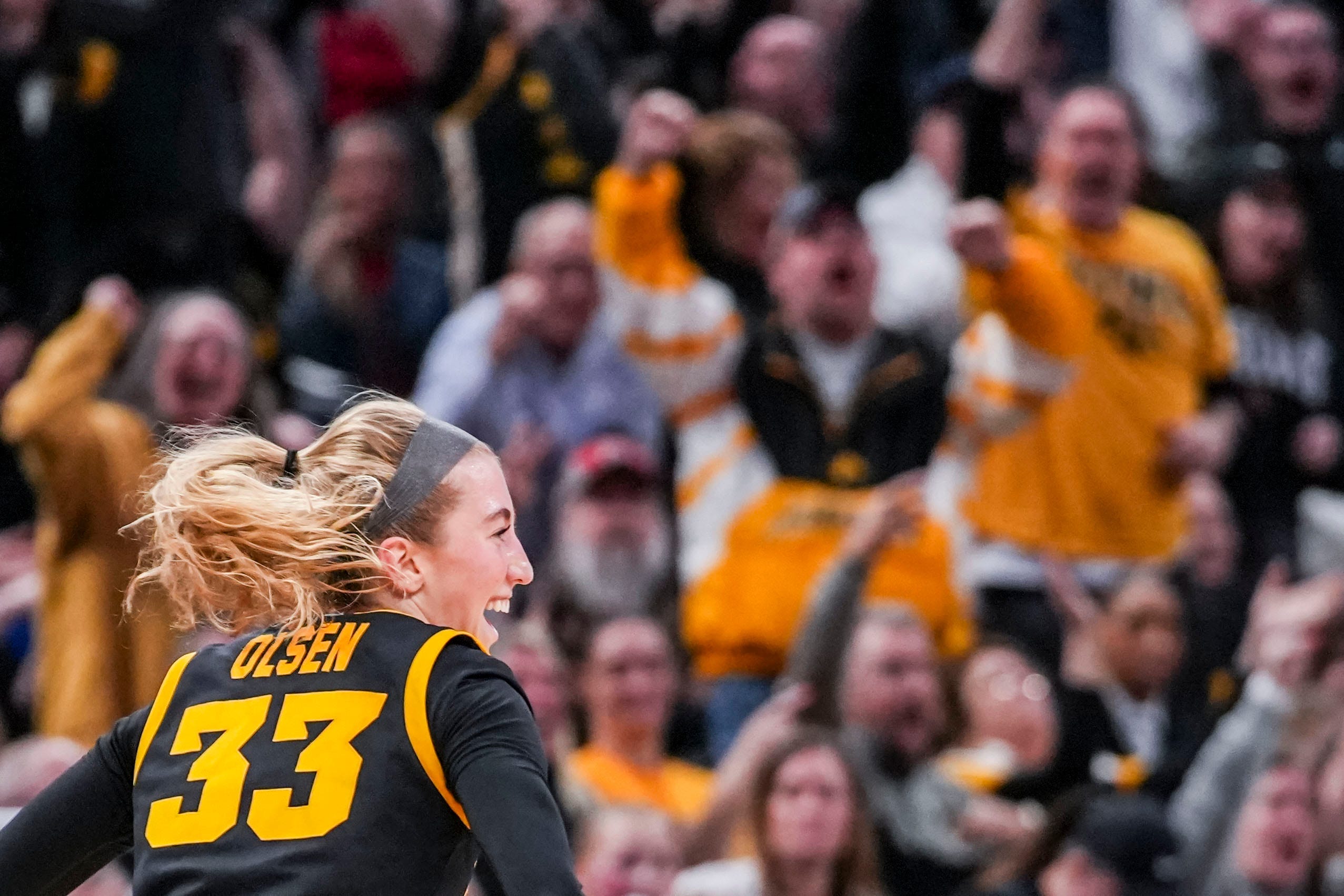 Former Iowa women's basketball star begins Australian pro chapter