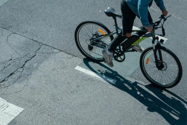 Raised crossings for walking and cycling for two major Oxford roads ...
