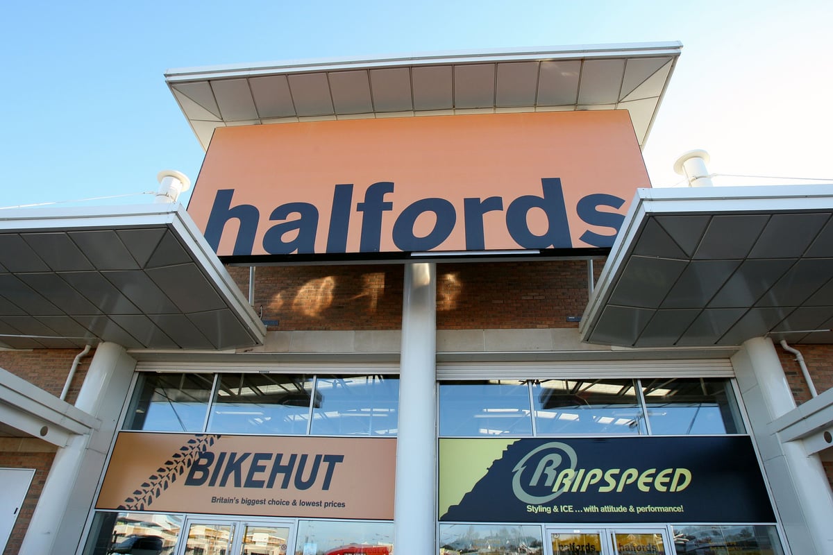 Halfords appoints new boss as ‘very challenging’ retail market unlikely to ease