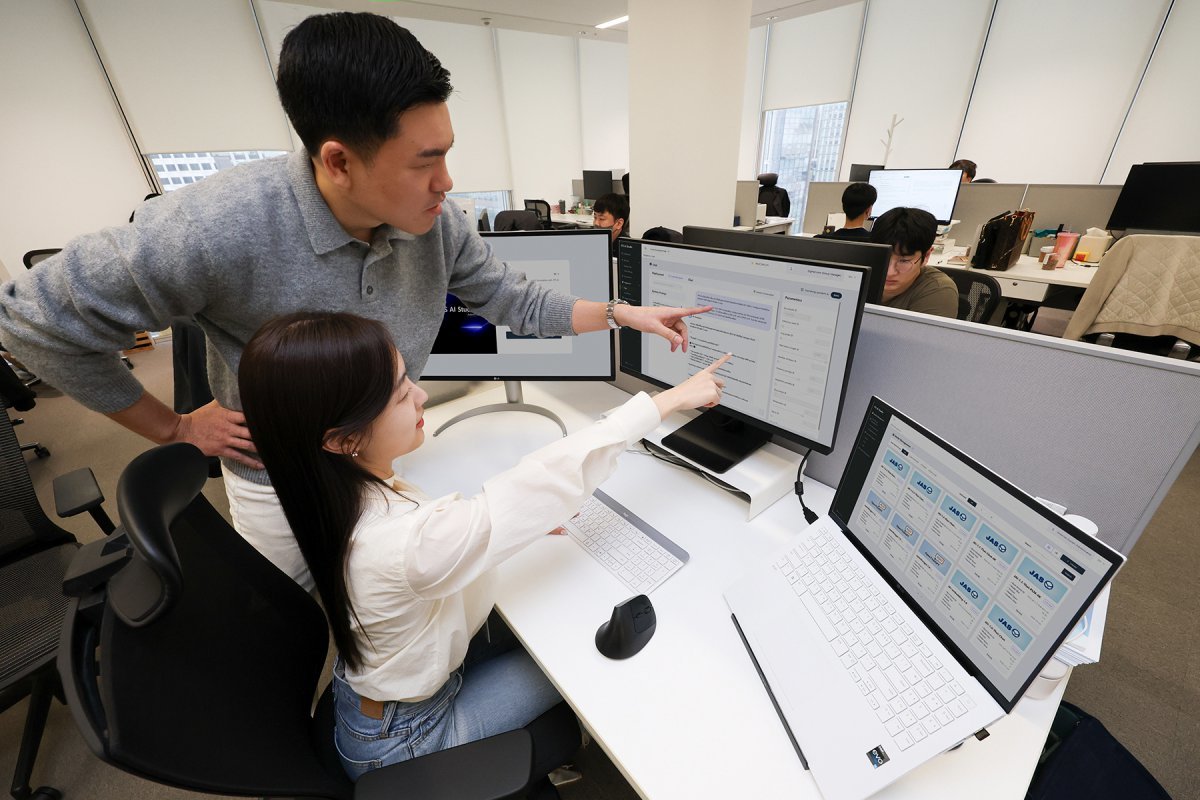 ‘LLM 플랫폼 수출’…KT, 글로벌 AX 확장 본격화