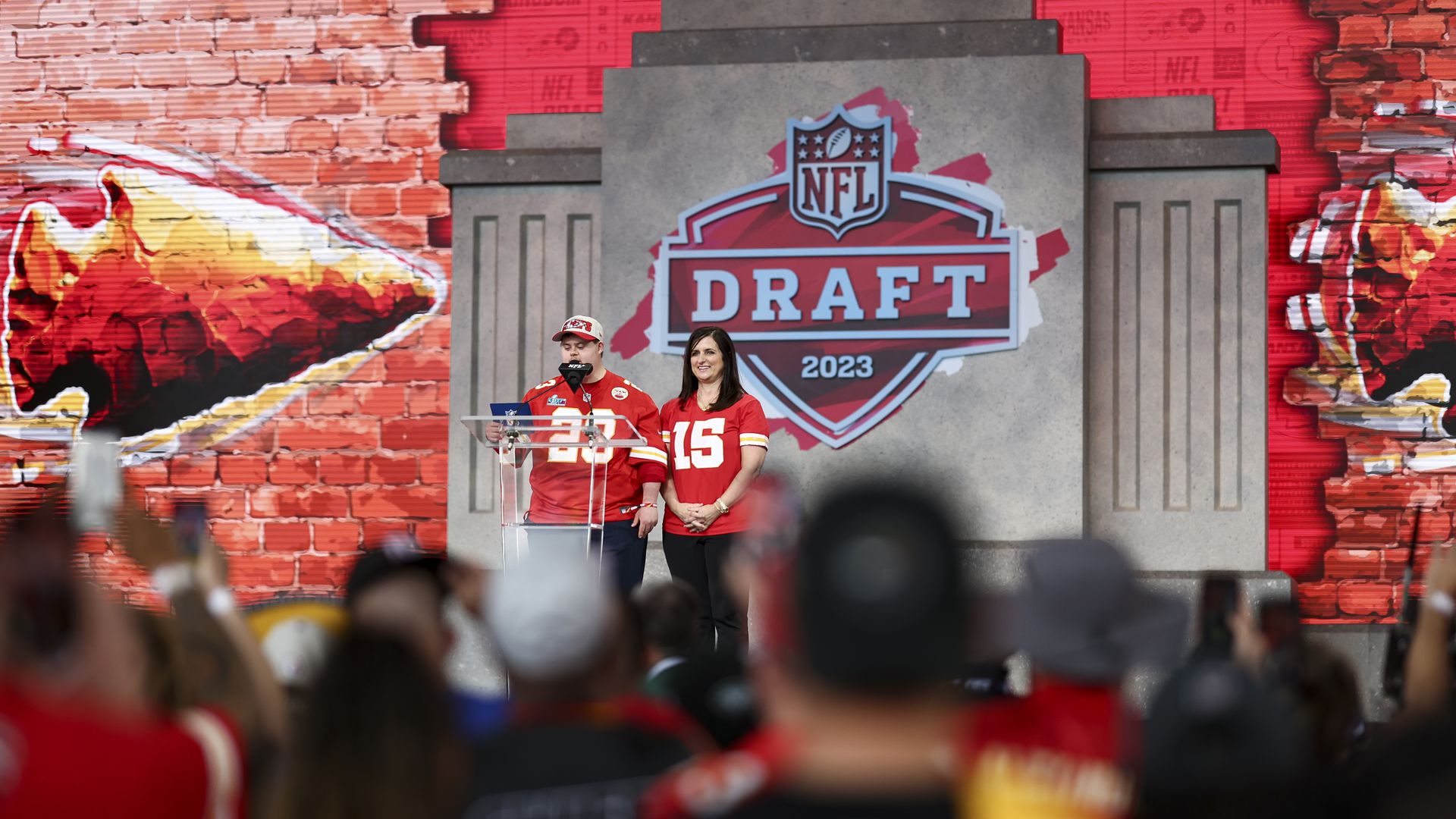 Arrowheadlines: Chiefs eyed as a team who could trade out of first ...