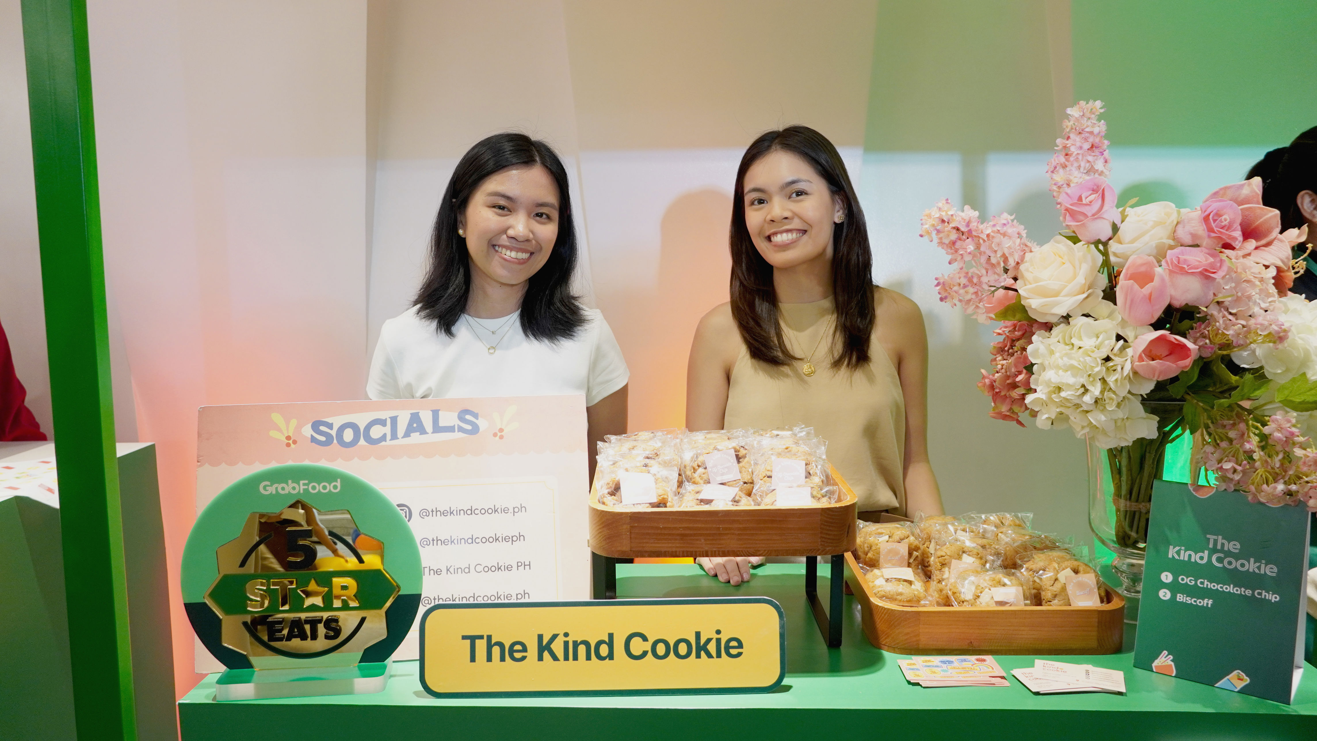 Kulayan ang drawing! Grab's new travel and food guide will help you ...
