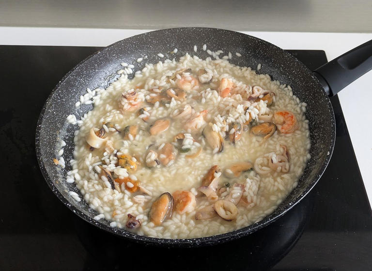 Frozen seafood risotto: the ideal solution for a quick and tasty meal