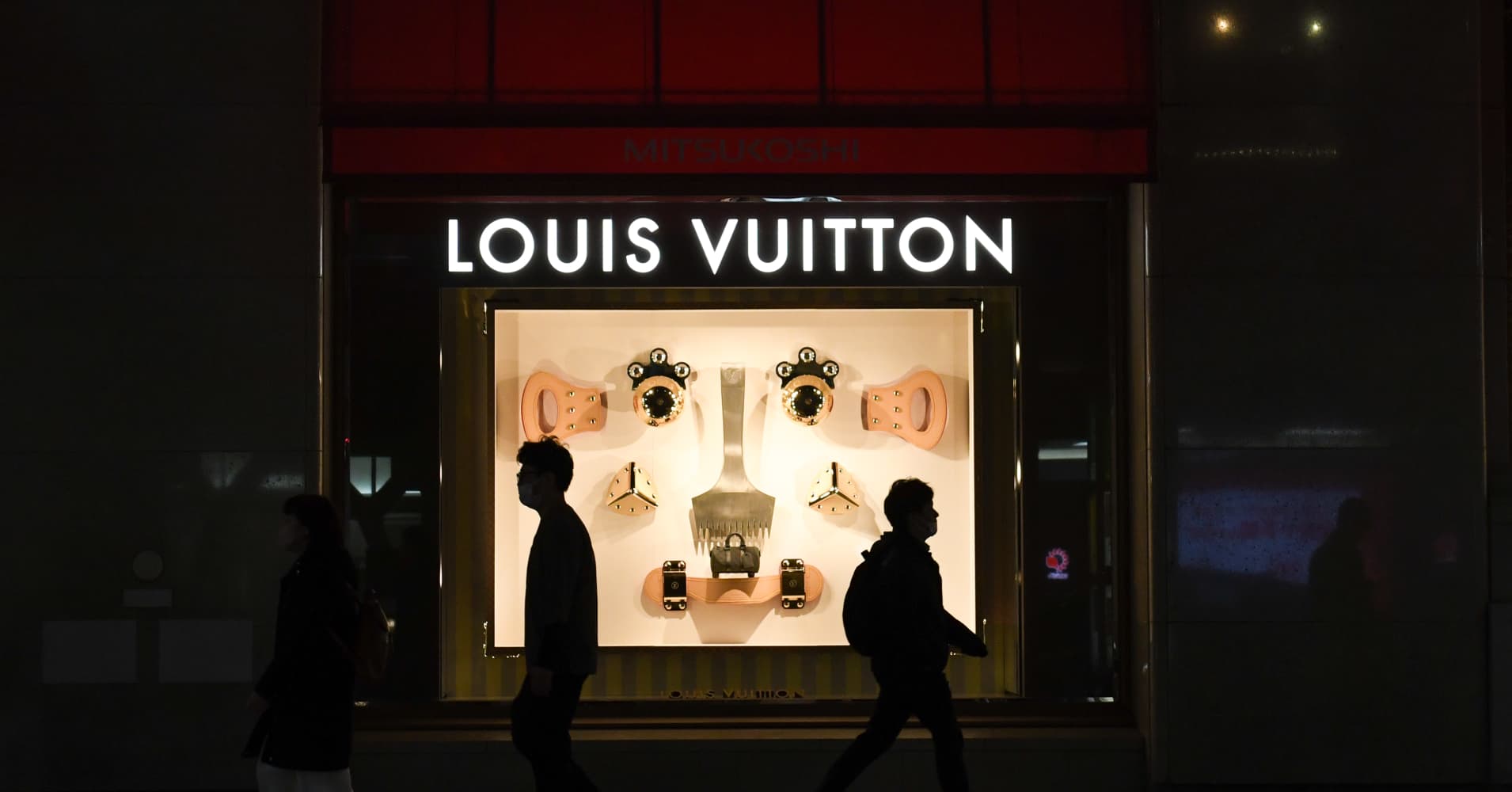 LVMH dethroned by Hermès as world's most valuable luxury stock after ...