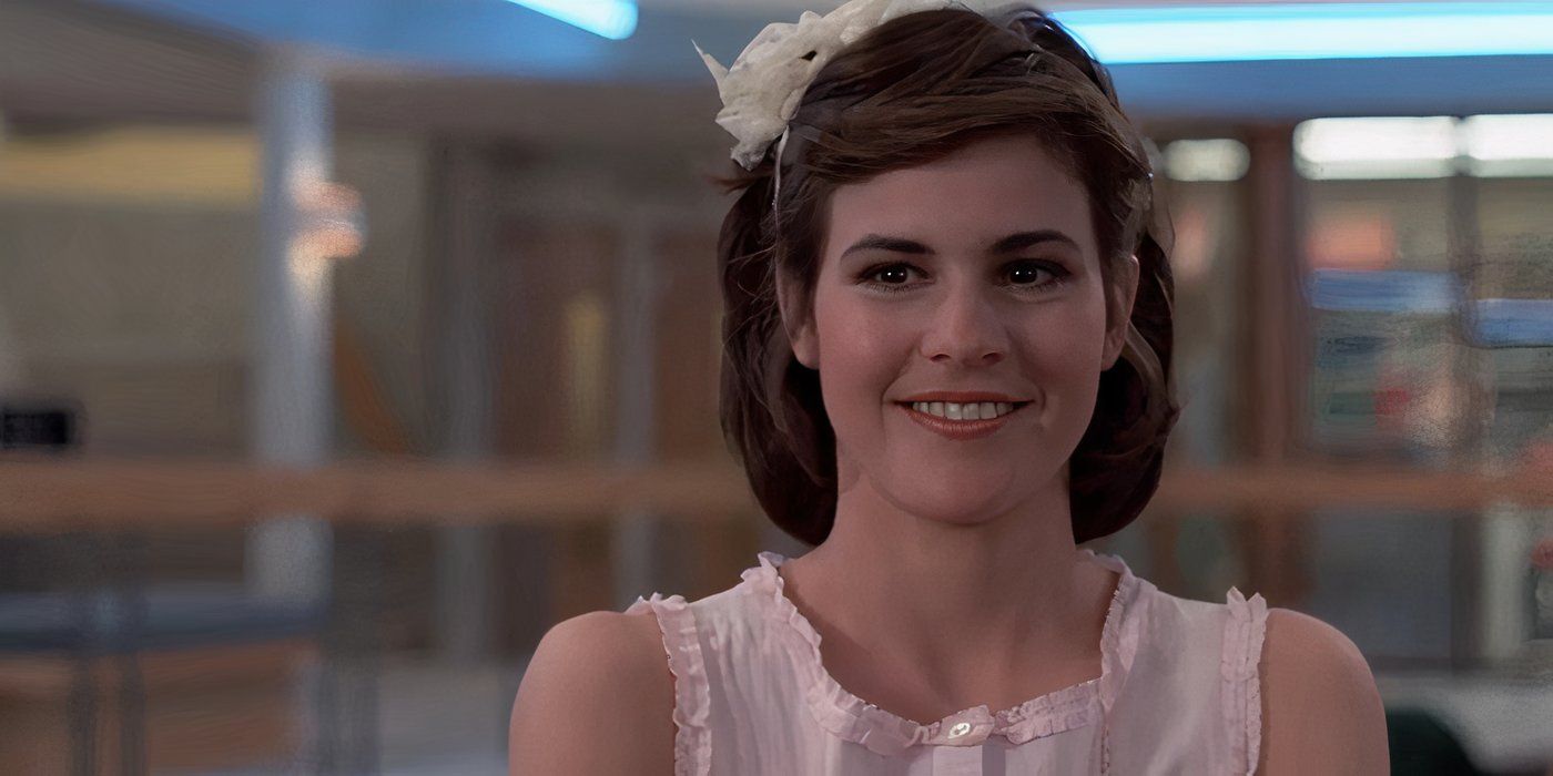 'I Was Really Not Happy': Molly Ringwald Doesn't Want the Blame For ...