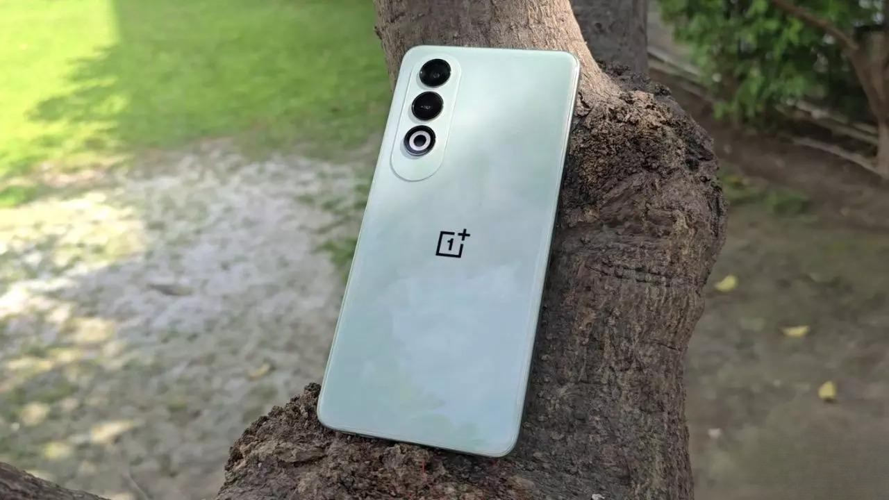 OnePlus Nord CE 5 Leaks: Launch Date, Price, Design, Camera ...