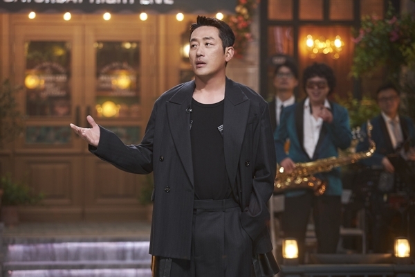 ‘로비’ 하정우, ‘SNL’→SNS까지 화제성 ‘끝판왕’...열혈 홍보 통했다