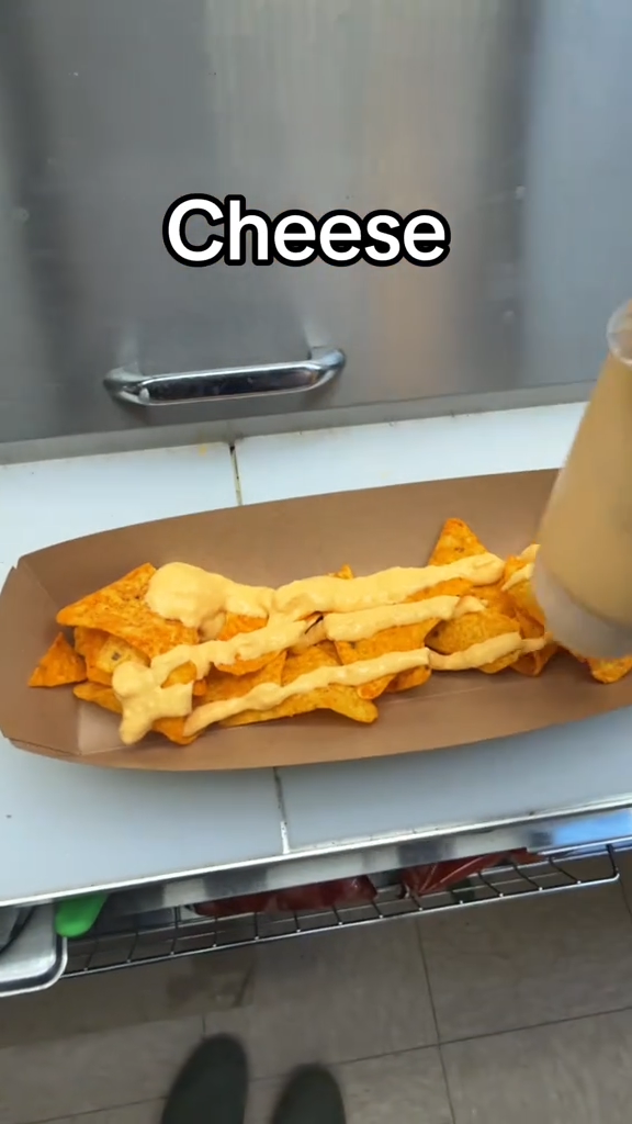 Subway Is Now Making “Footlong” Nachos, And A Lot Of People Think They ...