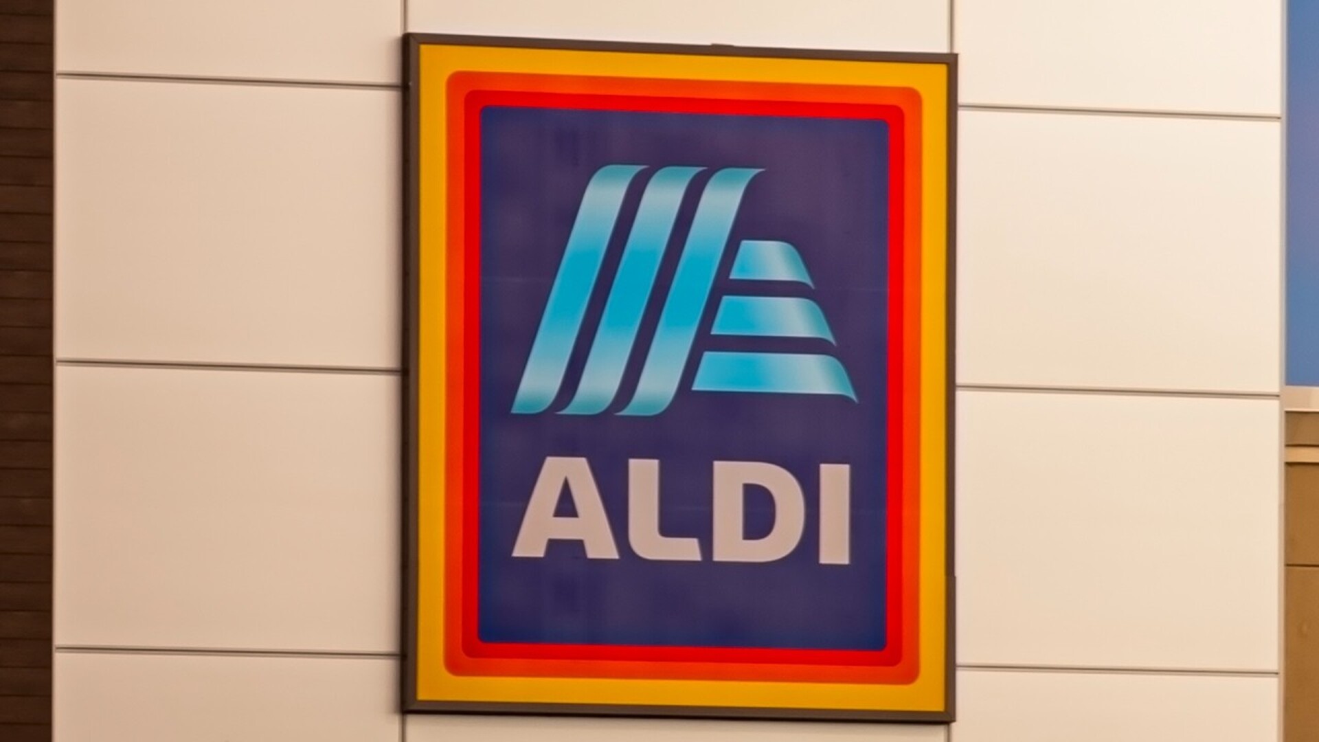 Aldi Red Flags Every Shopper Should Be Aware Of