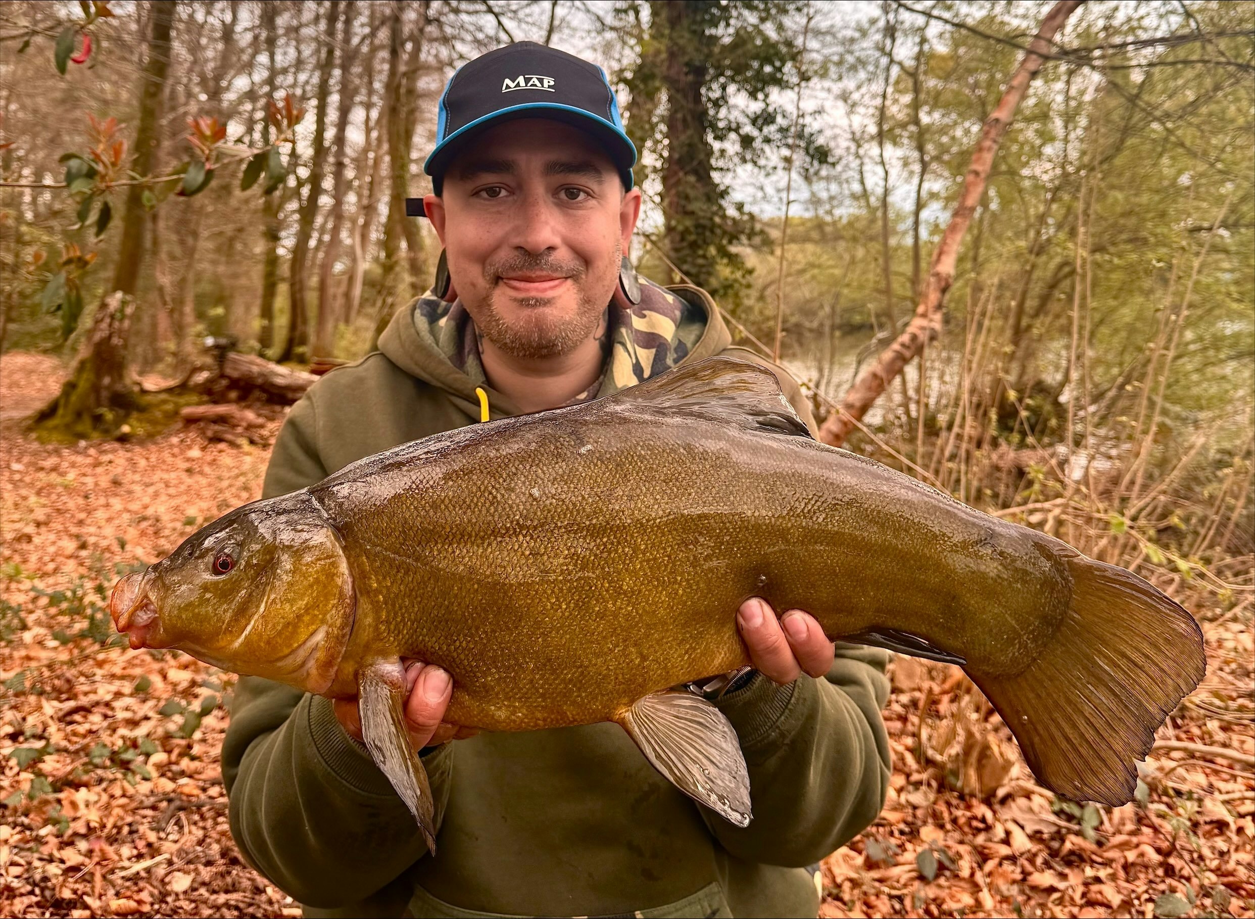 Family fishing campaign starts with tremendous tench brace