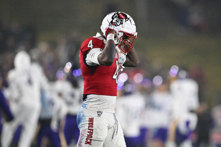 Former Clemson wide receiver Dacari Collins transfers to his third ACC ...