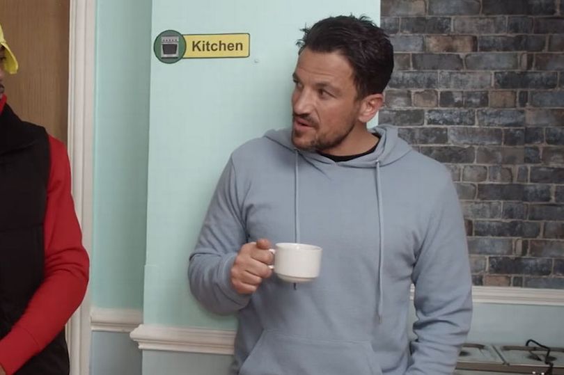 Peter Andre wears dreadlock wig in crazy movie as fans say 'this can't ...