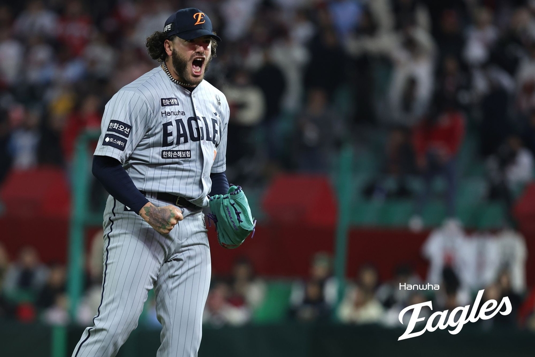 97구째 155㎞, 괴력의 폰세··· 12K 완벽투, SSG 타선 얼렸다