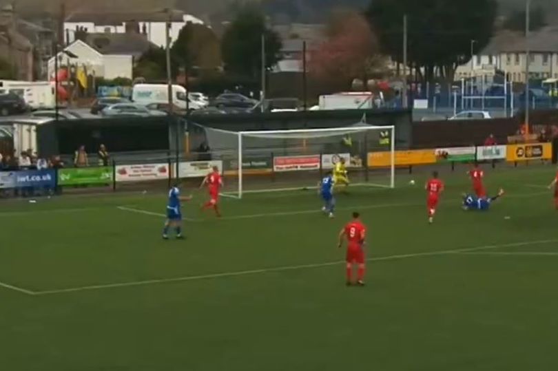 Welsh football veteran scores stunning acrobatic goal to save club from ...