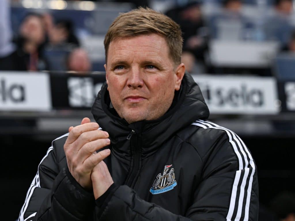 Newcastle United Confirms Howe Recuperating From Pneumonia