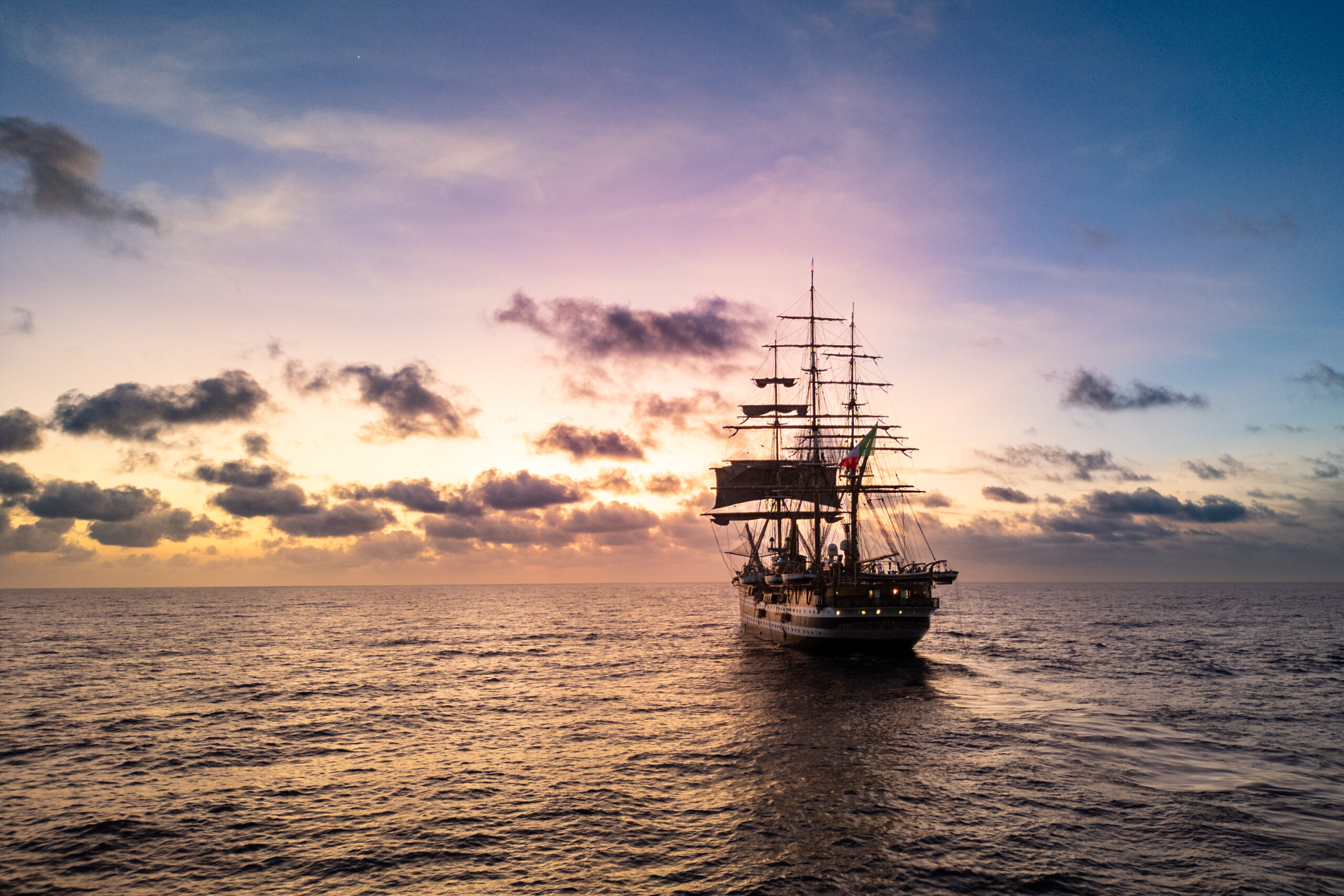 Tre tappe in Calabria per la nave la nave più bella del mondo: ecco ...