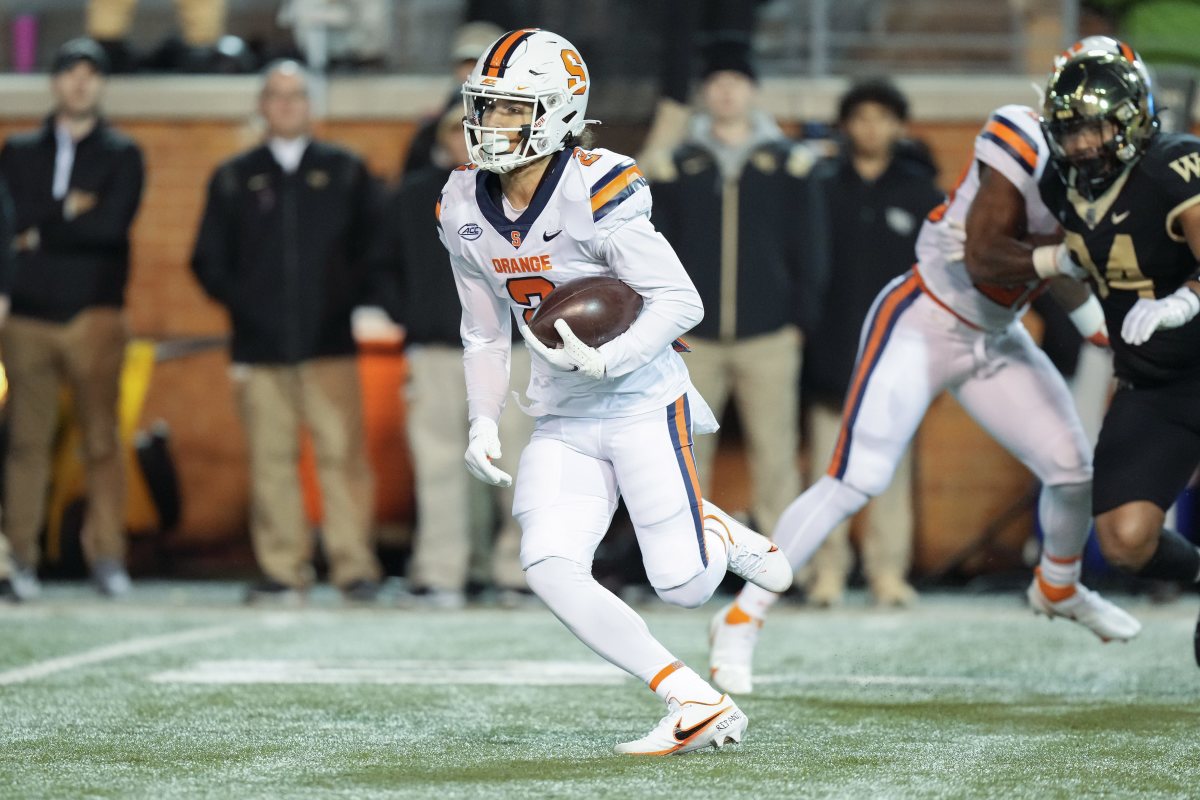 1,200-Yard Wide Receiver Enters Transfer Portal on Tuesday