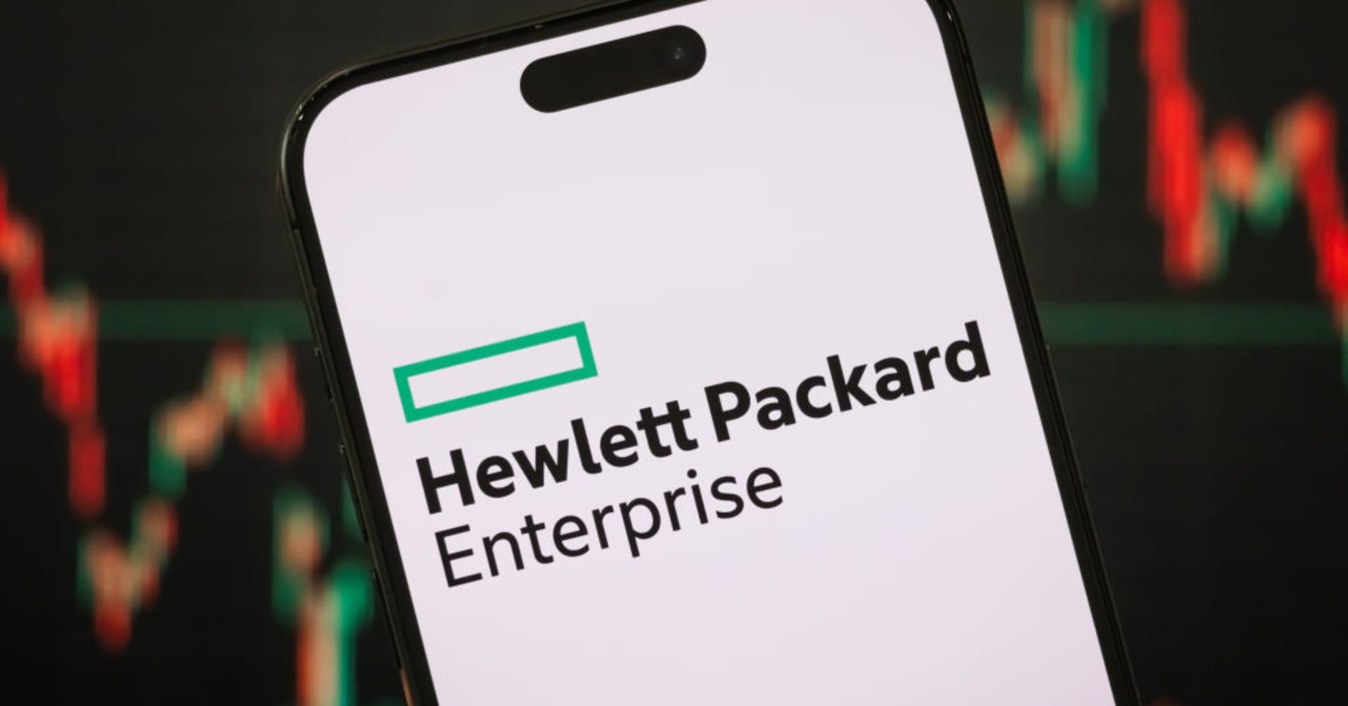 HPE shares pop after activist Elliott Management takes $1.5 billion stake
